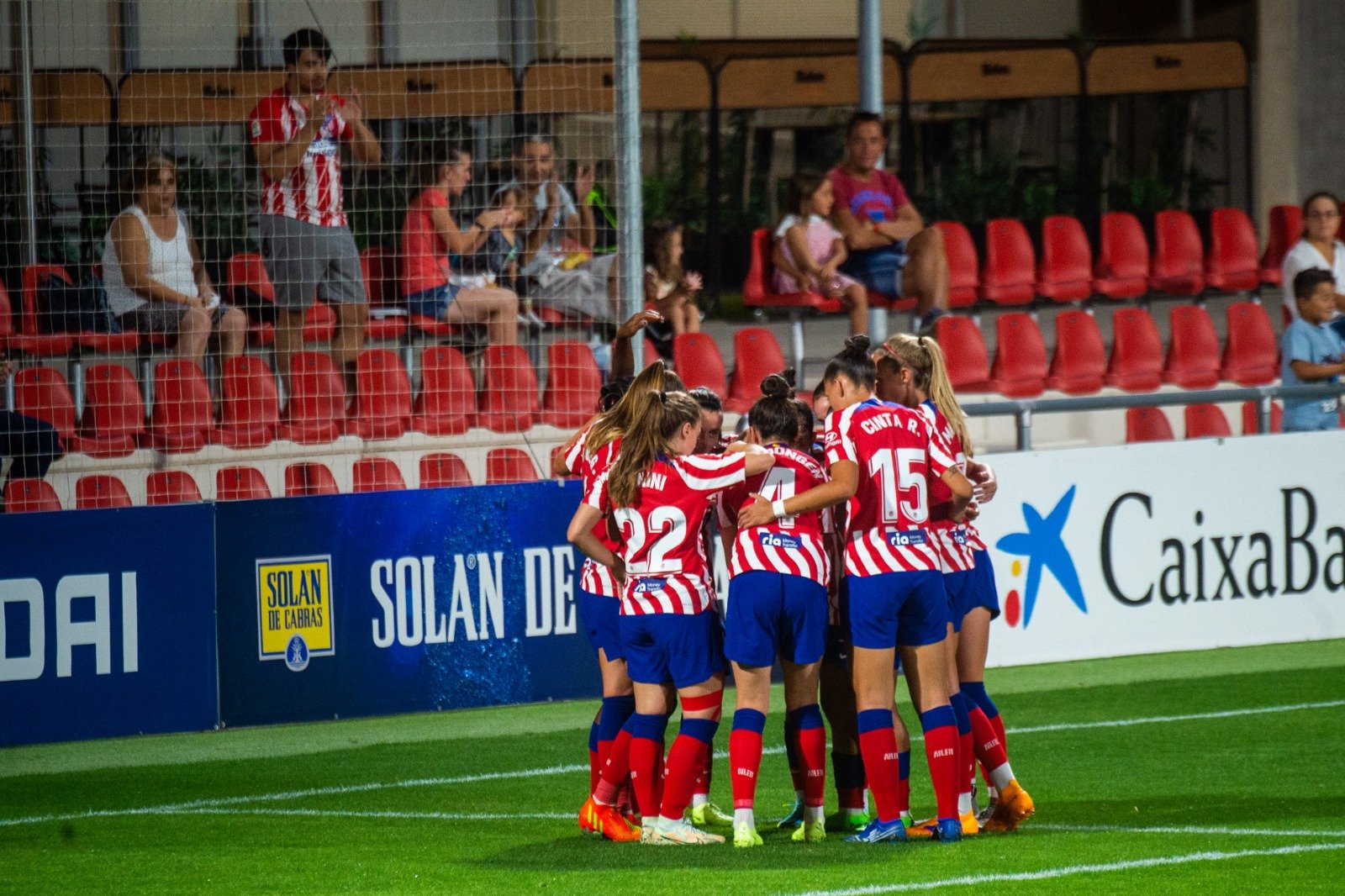EL ATLÉTICO ALZA EL SEGUNDO TROFEO CIUDAD ALCALÁ BY MADCUP